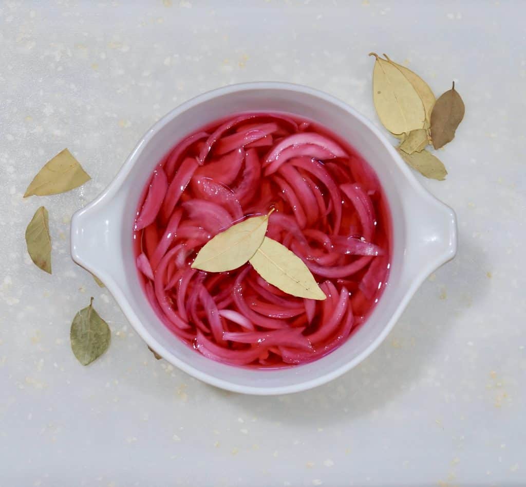 Tangy and Sweet Pickled Red Onions - Everyday Latina