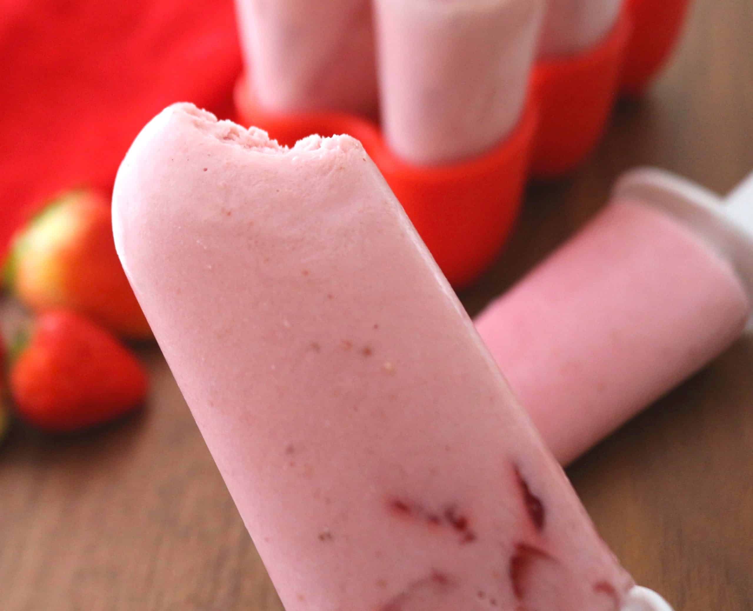 Strawberry-Coconut Cream Paletas (Popsicles) - Everyday Latina