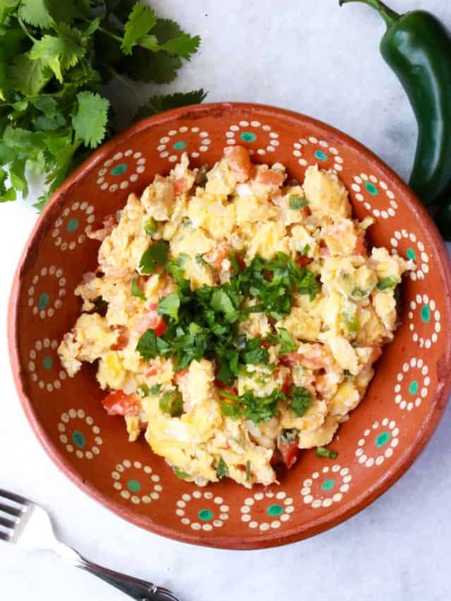 Huevos a la Mexicana Story - Everyday Latina