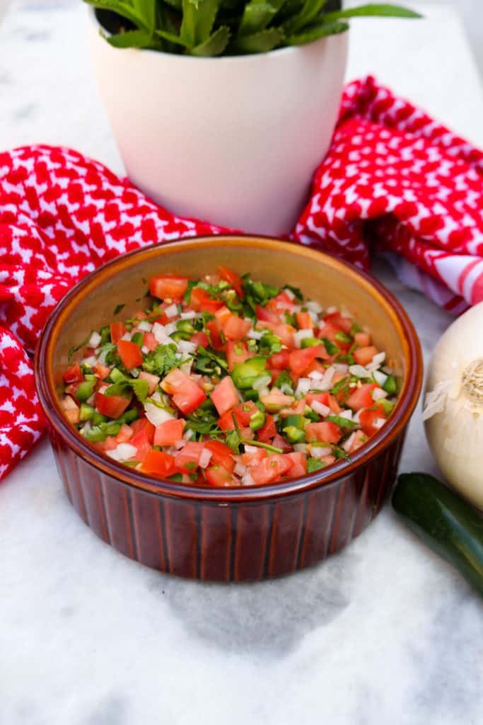 Fresh Salsa Bandera (Pico de Gallo)
